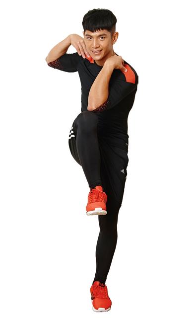 簡單五招舒緩操，輕鬆減輕一天工作下來的各種肩頸痠痛。 - Page 4 | manfashion這樣變型男